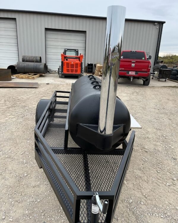 🔥 Black 250-Gallon Offset Smoker with Insulated Firebox & Wood Storage ...
